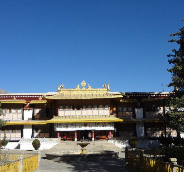 Northern Tibet overland, lhasa, shigatse, mount everest base camp